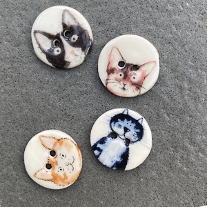 Kate Holliday Buttons - Assorted Cat Small Circular Button